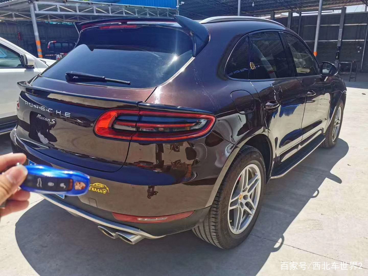 15年保时捷迈凯 Macan 2.0T四驱高配 无钥匙进入 多功能方向盘_百科TA说