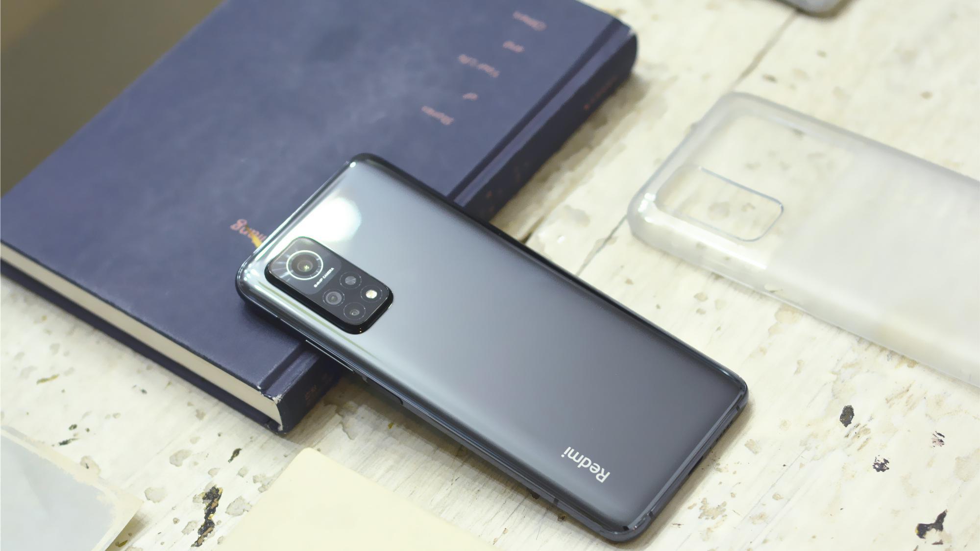 骁龙865+5000毫安电池+128GB，红米K30S还值得买吗？_百科TA说