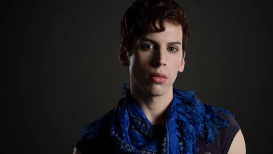 Jordan Gavaris_百度百科
