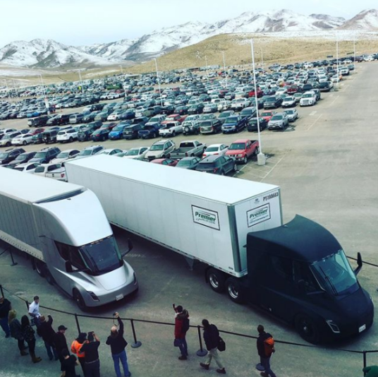 Tesla Semi_百度百科