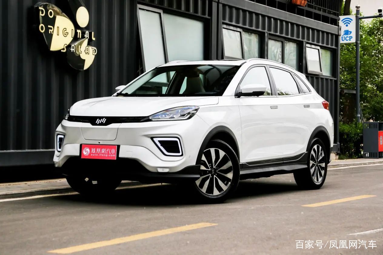 520km超长续航/科技化配置升级 静态体验威马EX5-Z_百科TA说