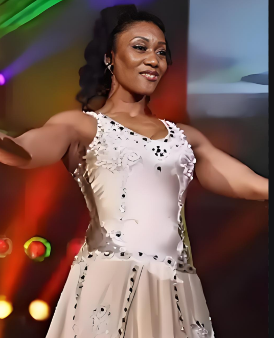 Sharmell_百度百科