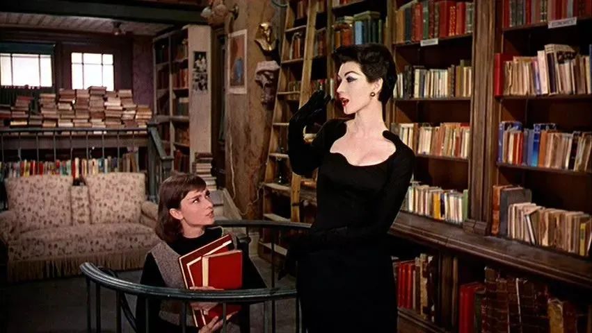 她曾是全球最贵超模，1张照片卖780万，经历3段婚姻却悲惨离世_百科TA说