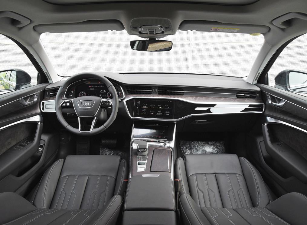 奥迪A6L怎么样？车主开了1个月1700公里后说了真心话！_百科TA说