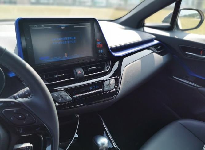 开完丰田CHR，再换了马自达CX4，谁更优秀？车主：差别明显_百科TA说