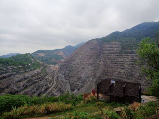 白山板石国家矿山公园_百度百科