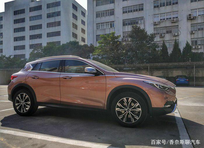 25万的英菲尼迪QX30值得买吗？用车1个月后，车主说了真心话_百科TA说