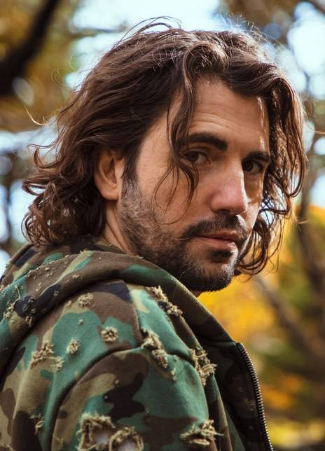Dimitri Thivaios_百度百科