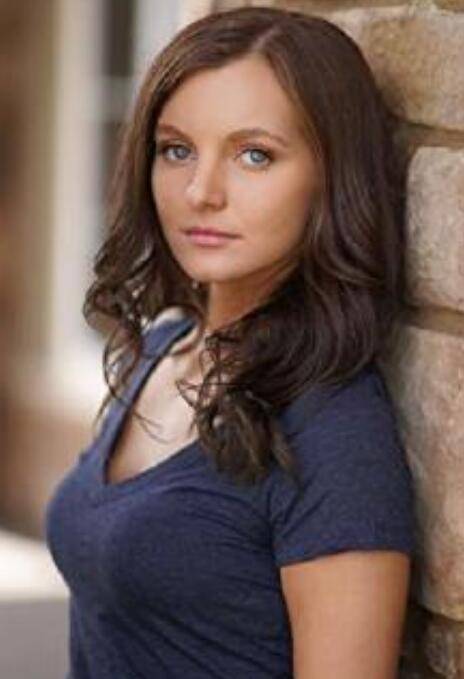 Kaitlin Hodson_百度百科