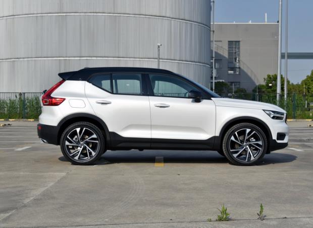 2020款沃尔沃XC40好吗？开了3个月后，车主表示：五个字_百科TA说