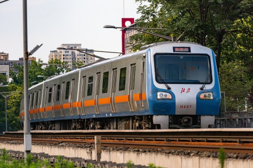 北京地铁（中国北京市境内城市轨道交通系统）_百度百科
