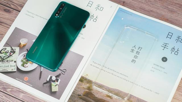 2799元高颜值夜景自拍神机 华为nova5绮境森林图赏_百科TA说