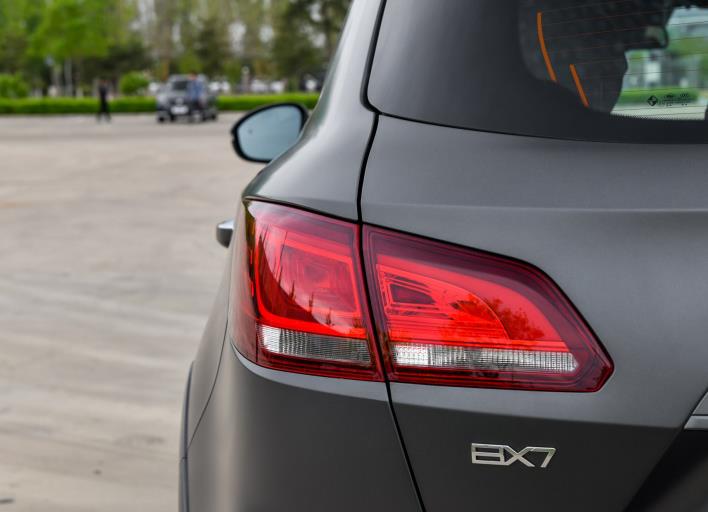 开了丰田奕泽IZOA，再开宝沃BX7，车主说了真心话_百科TA说