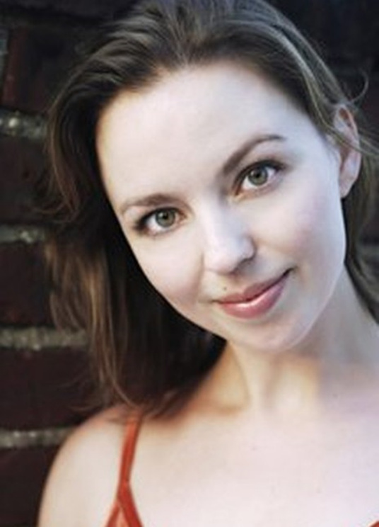 Laura Voss_百度百科