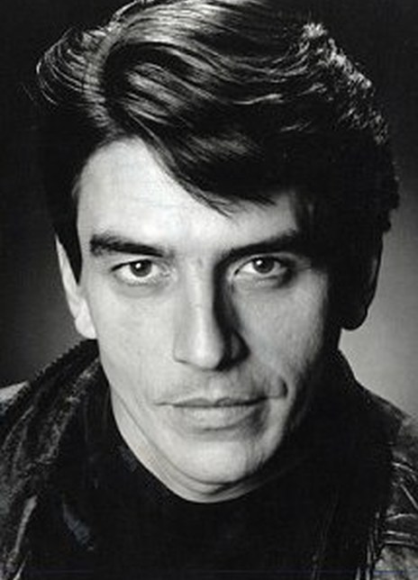 James Coombes_百度百科