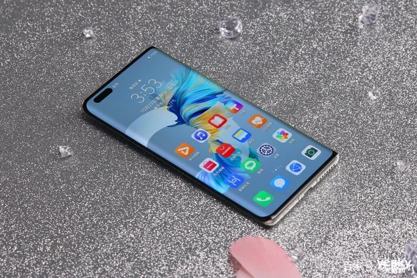 华为Mate40 Pro全面评测：始于颜值，陷于影像，忠于体验_百科TA说