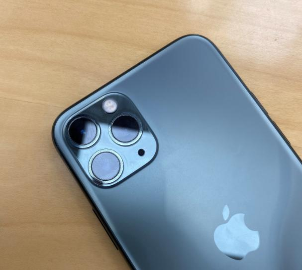 iPhone 12真机曝光，5G+A14处理器+高通基带，网友：早该拿出来了 这些评论服了_百科TA说