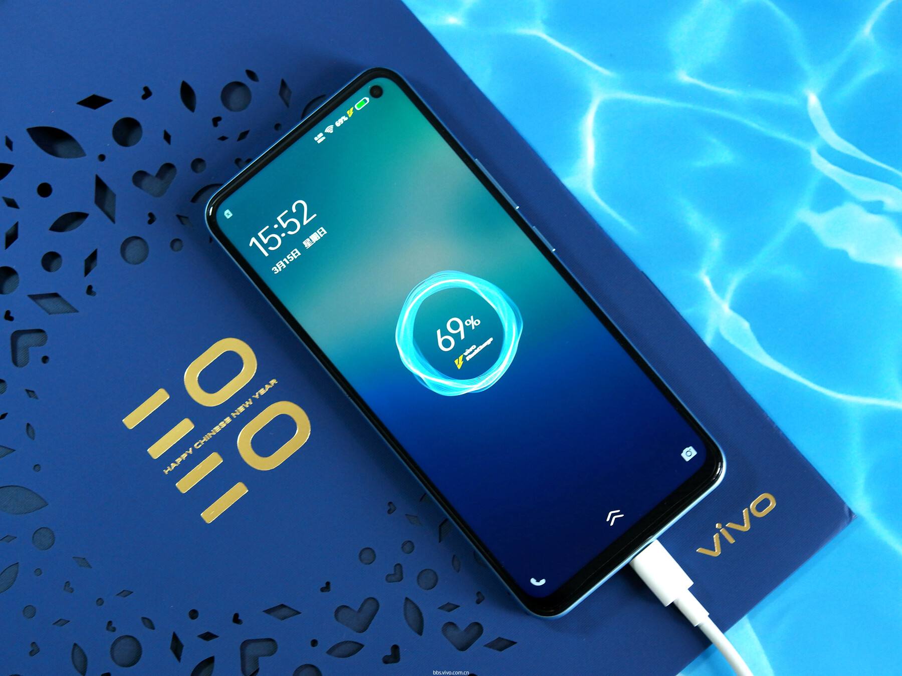 5000毫安+44W，vivo Z6告别你5G手机也可以拥有长续航！_百科TA说