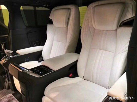 埃尔法的“富二代兄弟”2020款雷克萨斯LM300进店实拍曝光_百科TA说