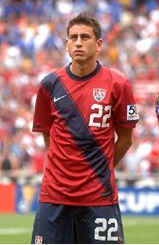 Alejandro Bedoya_百度百科