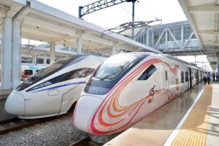 CRH6F-A型动车组_百度百科