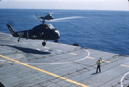 普林斯顿号航空母舰（埃塞克斯级航空母舰 CV-37）_百度百科