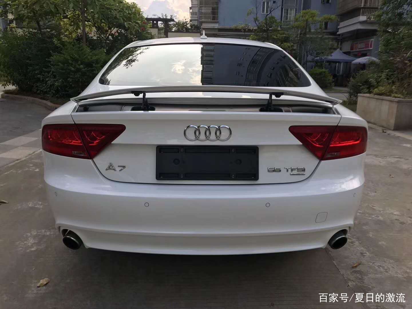 2014年奥迪A7售价16万，运动感倍增的溜背式设计，十足的运动气息_百科TA说