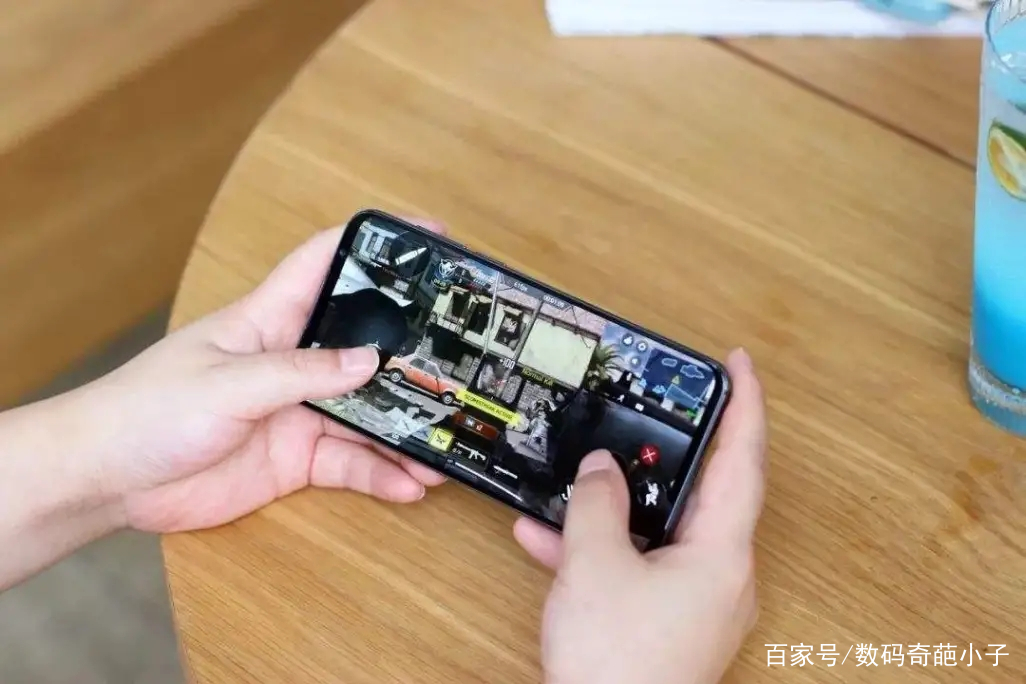 让热爱更澎湃，魅族16S Pro凭何俘获“煤油”芳心？_百科TA说