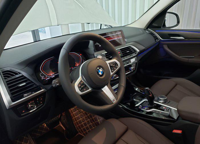 先开宝马X3，再开凯迪拉克XT5，车主：二者实力相当_百科TA说