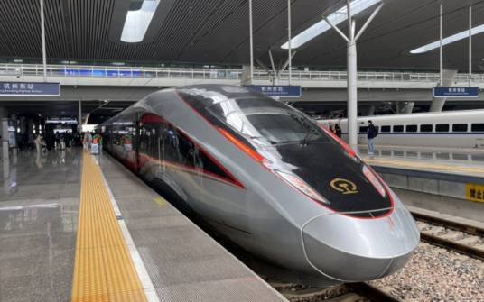 CR400BF-BZ复兴号智能动车组_百度百科