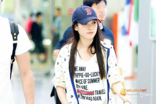 IU（韩国流行乐女歌手、影视演员、节目主持人）_百度百科