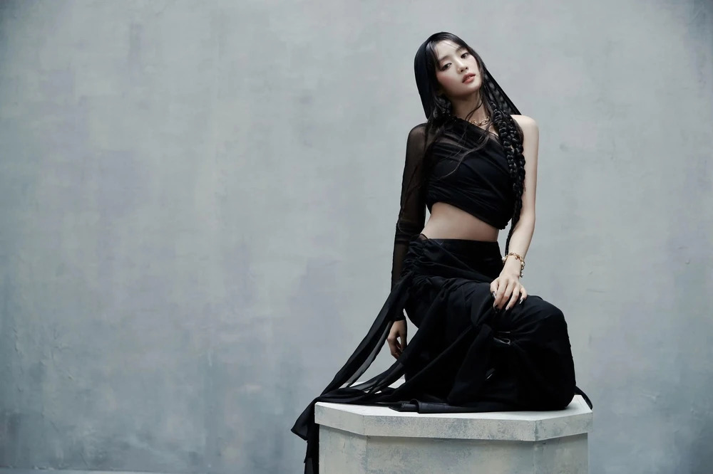 MINNIE（泰国女歌手、词曲作者，韩国女子演唱组合i-dle成员）_百度百科