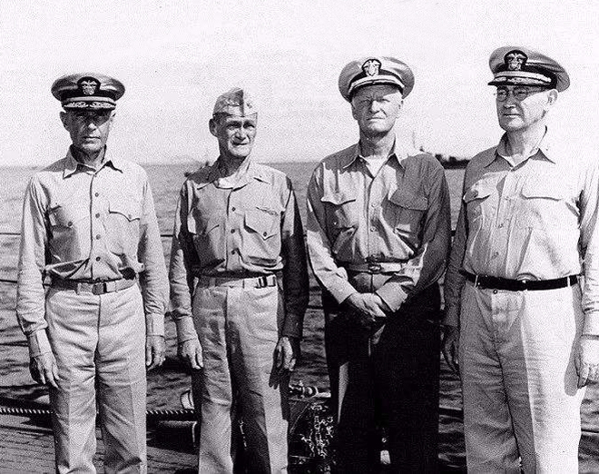 美国共有10位五星上将，斯普鲁恩斯为什么死后32年才追授_百科TA说