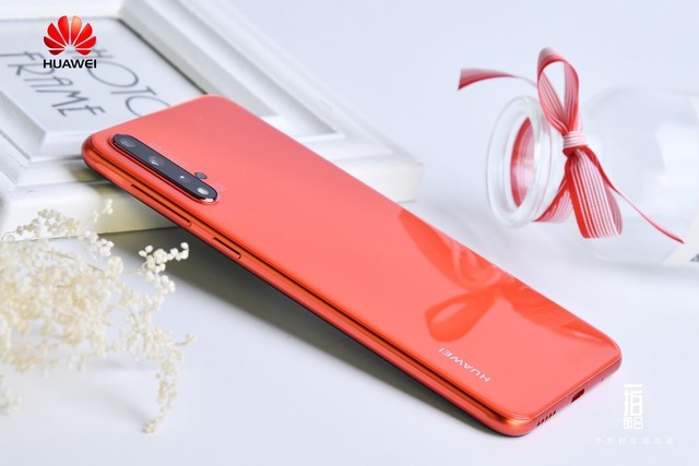 天猫小黑盒首发：华为nova5 Pro珊瑚橙时尚来袭_百科TA说
