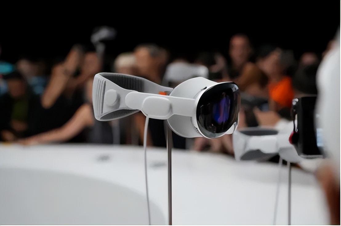 市场出货量下滑，VisionPro是救赎？_百科TA说