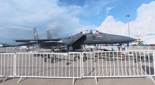 F-15SG双发重型战斗机_百度百科