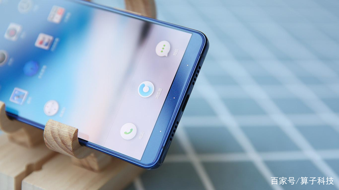 专业解析一下，坚果Pro2S使用的AMOLED屏到底怎么样_百科TA说