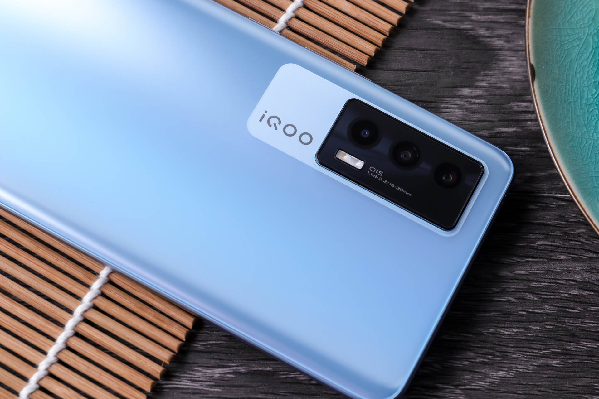 iQOO Neo5充电评测：66W闪充加持，充电从未如此快速_百科TA说