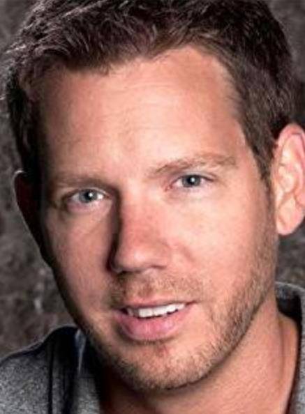 Cliff Bleszinski_百度百科