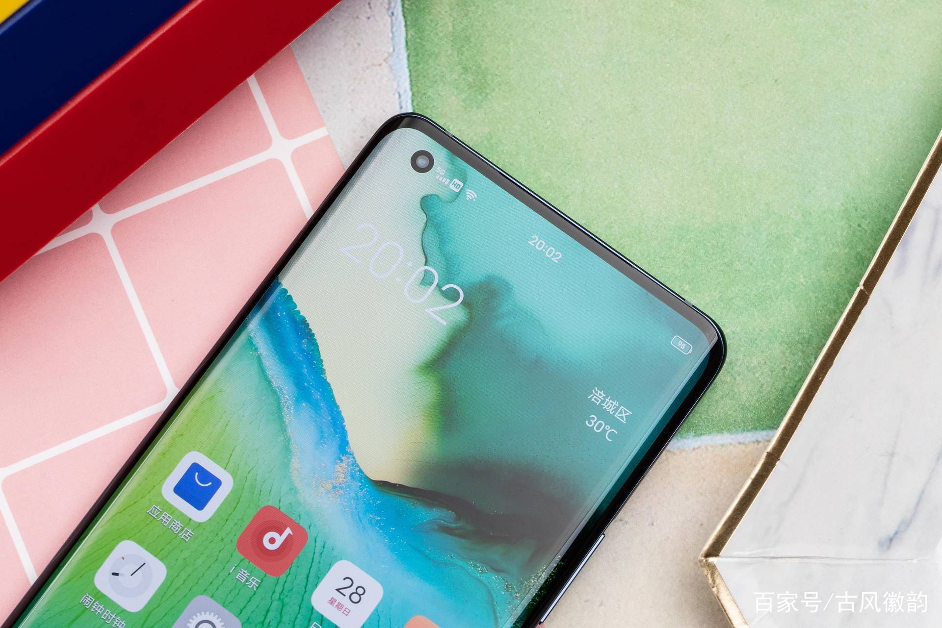 年度旗舰续航大比拼，vivo这款影像机皇拿下第一_百科TA说