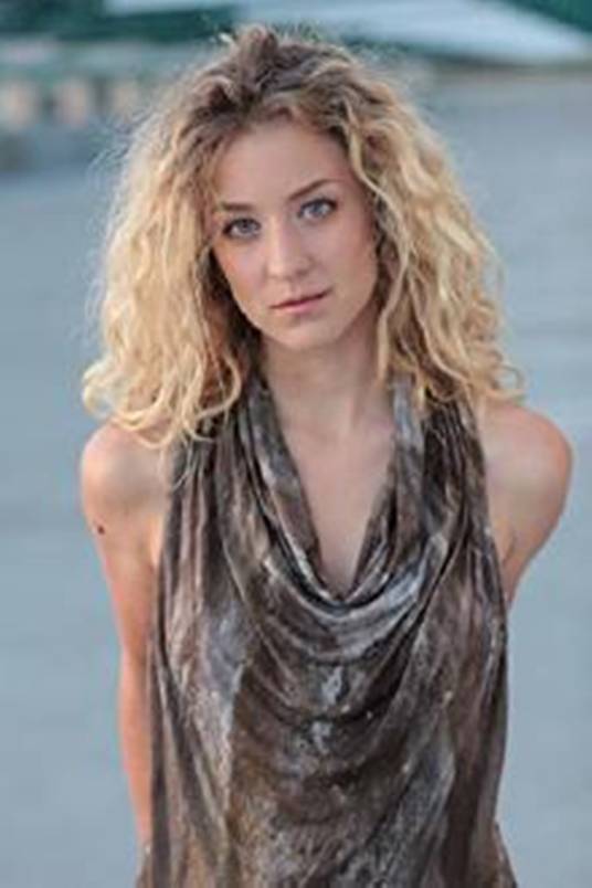 Hallee Hirsh_百度百科