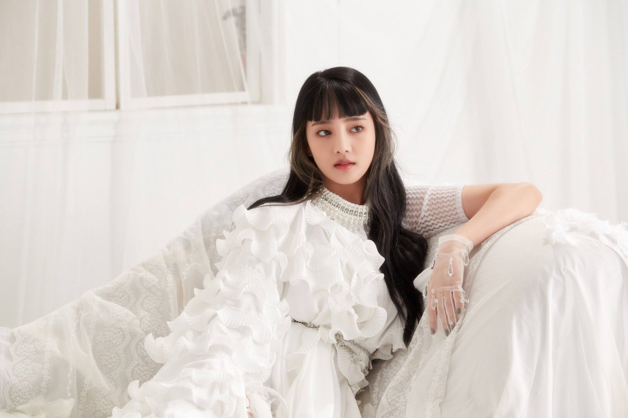 MINNIE（泰国女歌手、词曲作者，韩国女子演唱组合i-dle成员）_百度百科