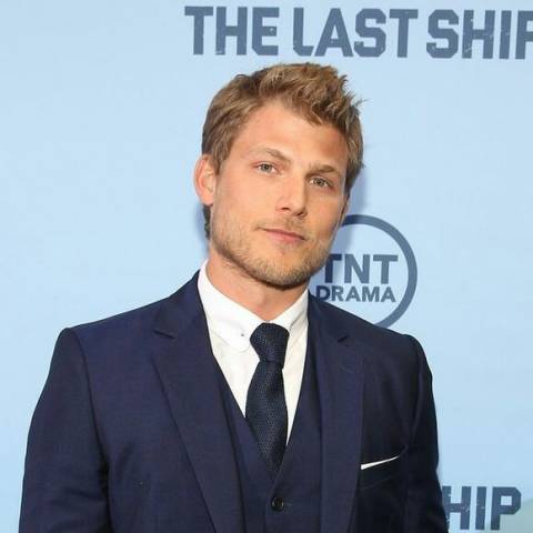 变形金刚（美国科幻动作系列电影）_百度百科