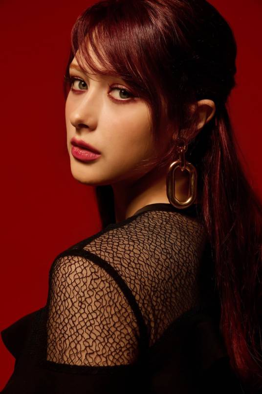 Gabi（巴西女歌手，韩国女子组合Black Swan巴西籍成员）_百度百科