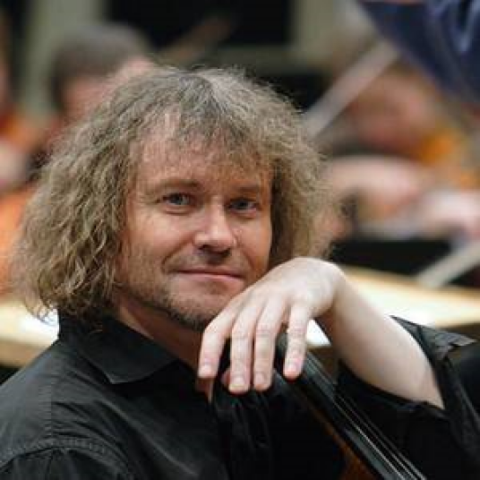 Alexander Kniazev_百度百科