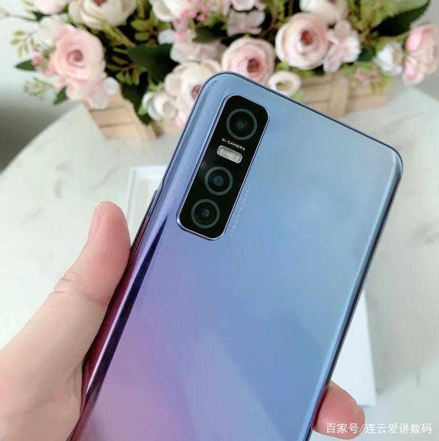 vivo Y73s测评：外观精致很加分，用起来也流畅_百科TA说