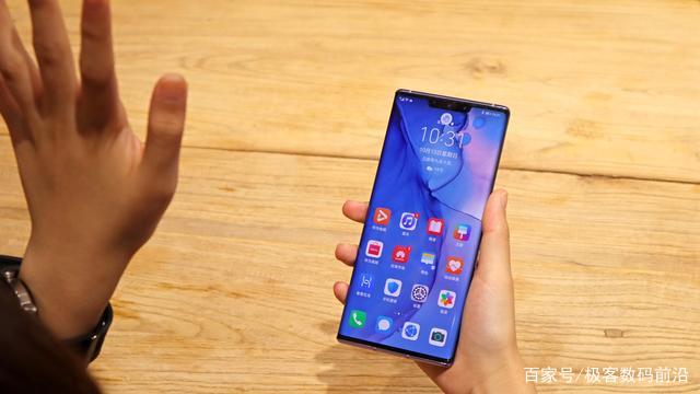 手机交互新革命！实测：华为Mate30 Pro AI隔空操控有多强_百科TA说