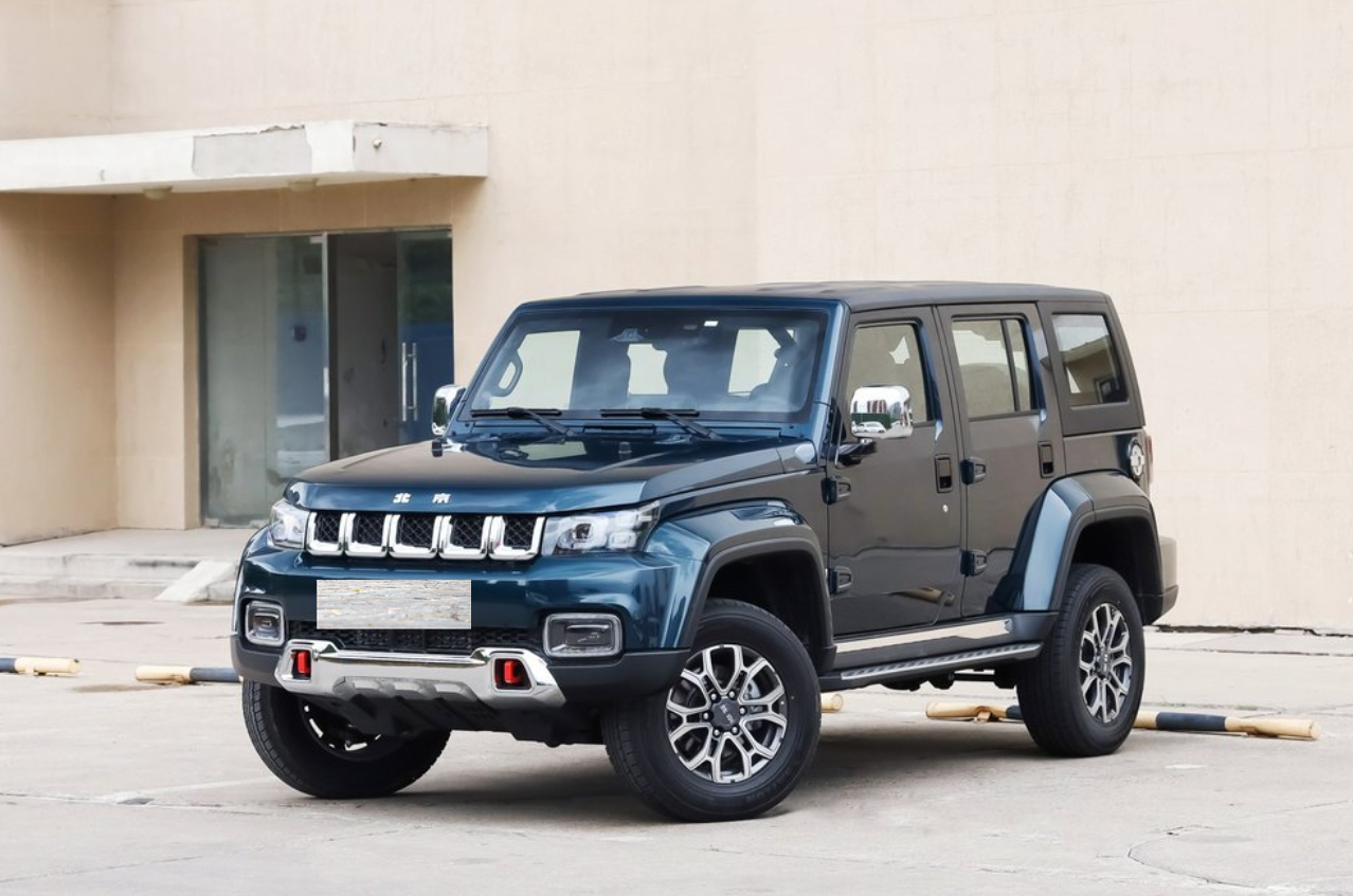 大空间性能出色，配2.0T+机械液压助力，北京BJ40最低15.98万_百科TA说