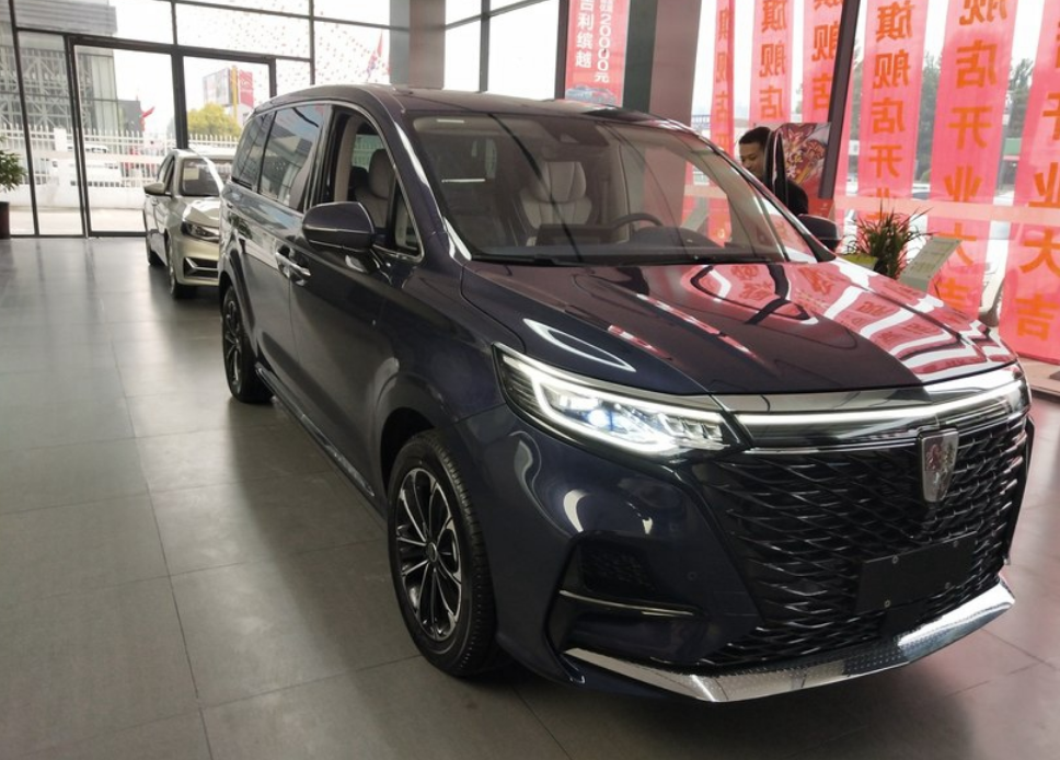 20多万实现“埃尔法幻想”，国产高端MPV！全系234马力_百科TA说