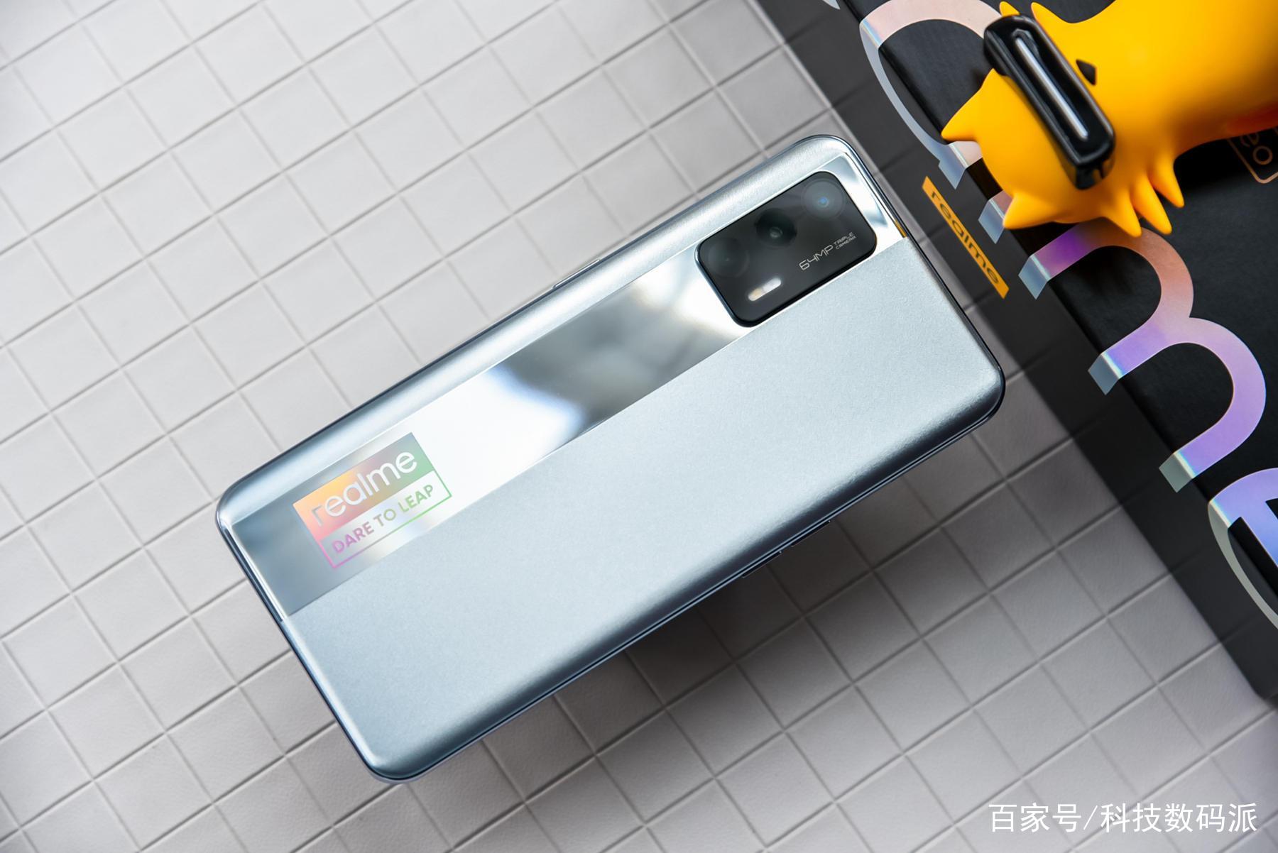 红米K40游戏增强版VS真我realme GT Neo，它们究竟差在哪里？_百科TA说